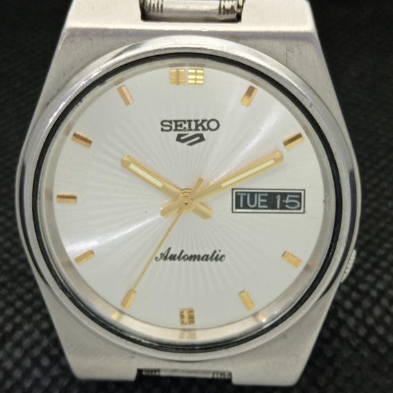 Genuine Vintage Seiko 5 Automatic 7009a Japan Mens Da… - Gem