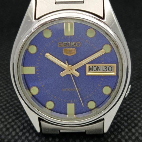 Genuine Vintage Seiko 5 Automatic 7009a Japan Mens Da… - Gem
