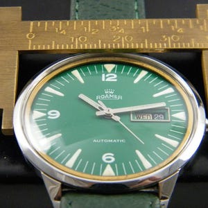 Vintage Roamer Mustang Automatic Swiss Mens Day/date Green Dial Watch ...