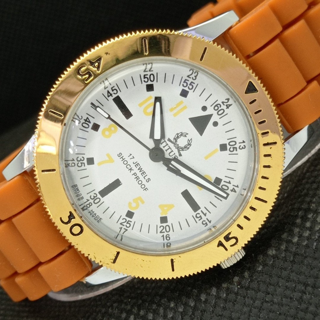 40mm Vintage Titus Winding Swiss Mens Turnable Bezel White Dial Watch ...