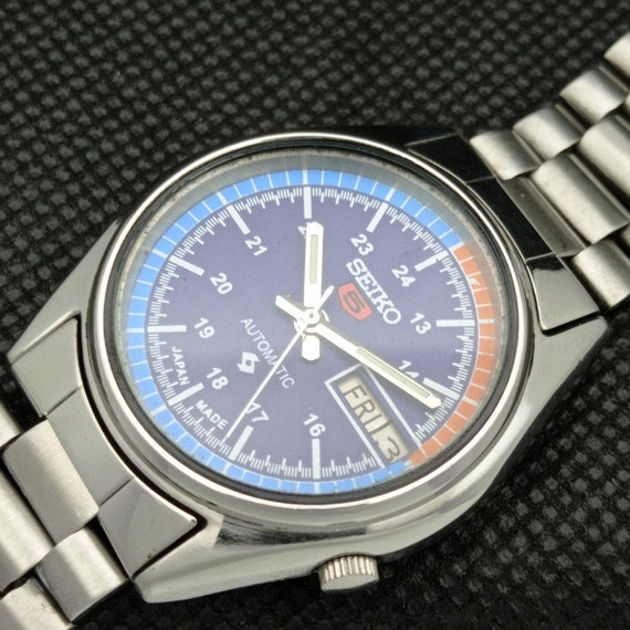 Genuine Vintage Seiko 5 automatic 7009a japan mens da… - Gem