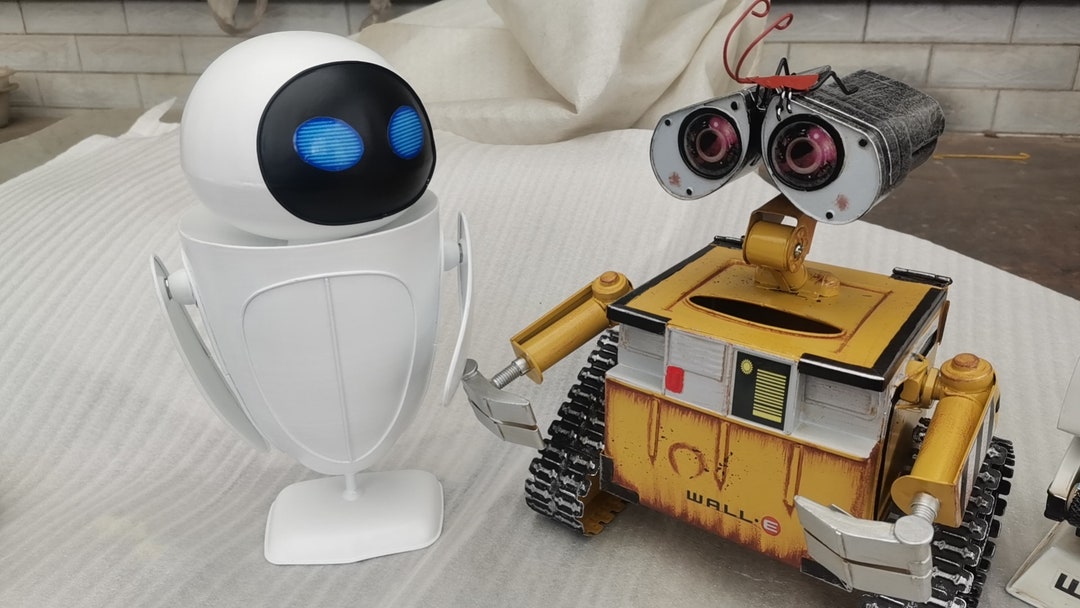 EVE Metal Robot, Eve Robot Figure, Handicraft, Wall E Robot, Unique ...