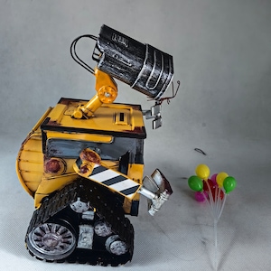 Pink Wall-e Metal Robot, the Movie Wall.e Robot for Collection, Wall E ...