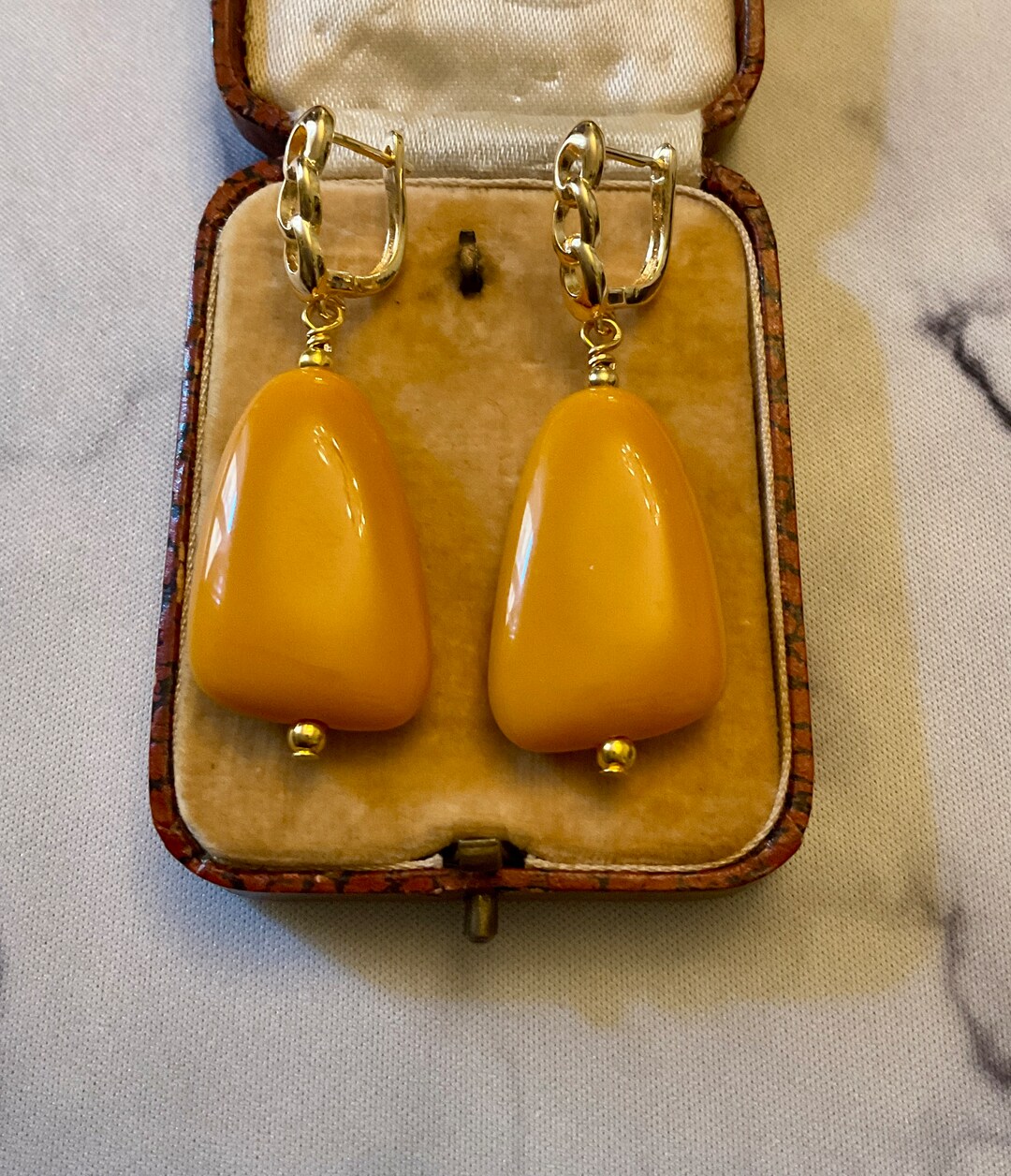 Yellow BAKELITE Gold Plated Vintage Earrings - Splendid Design Jewel ...