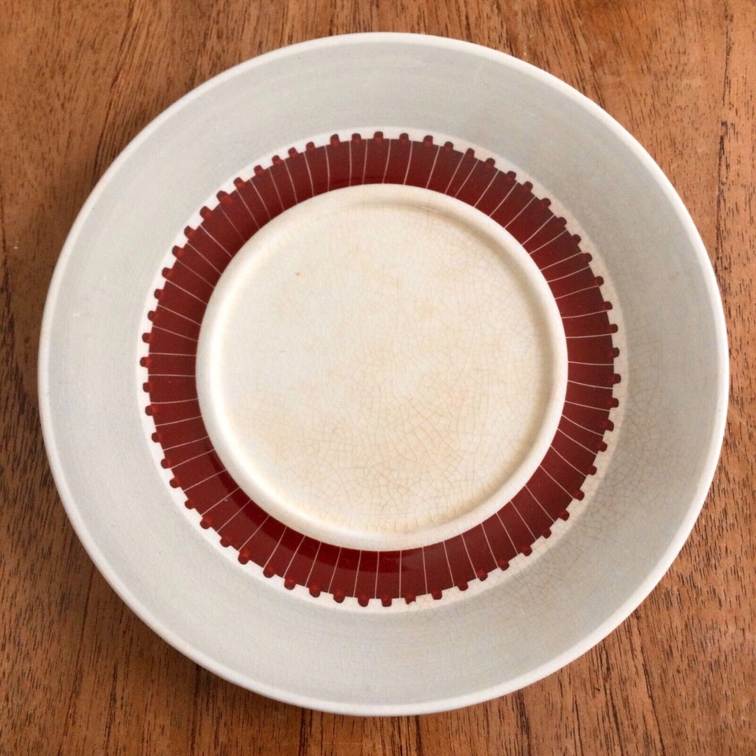Susie Cooper Crown Works Burslem 6.5 17cm Side Plate 1930s Burgundy ...