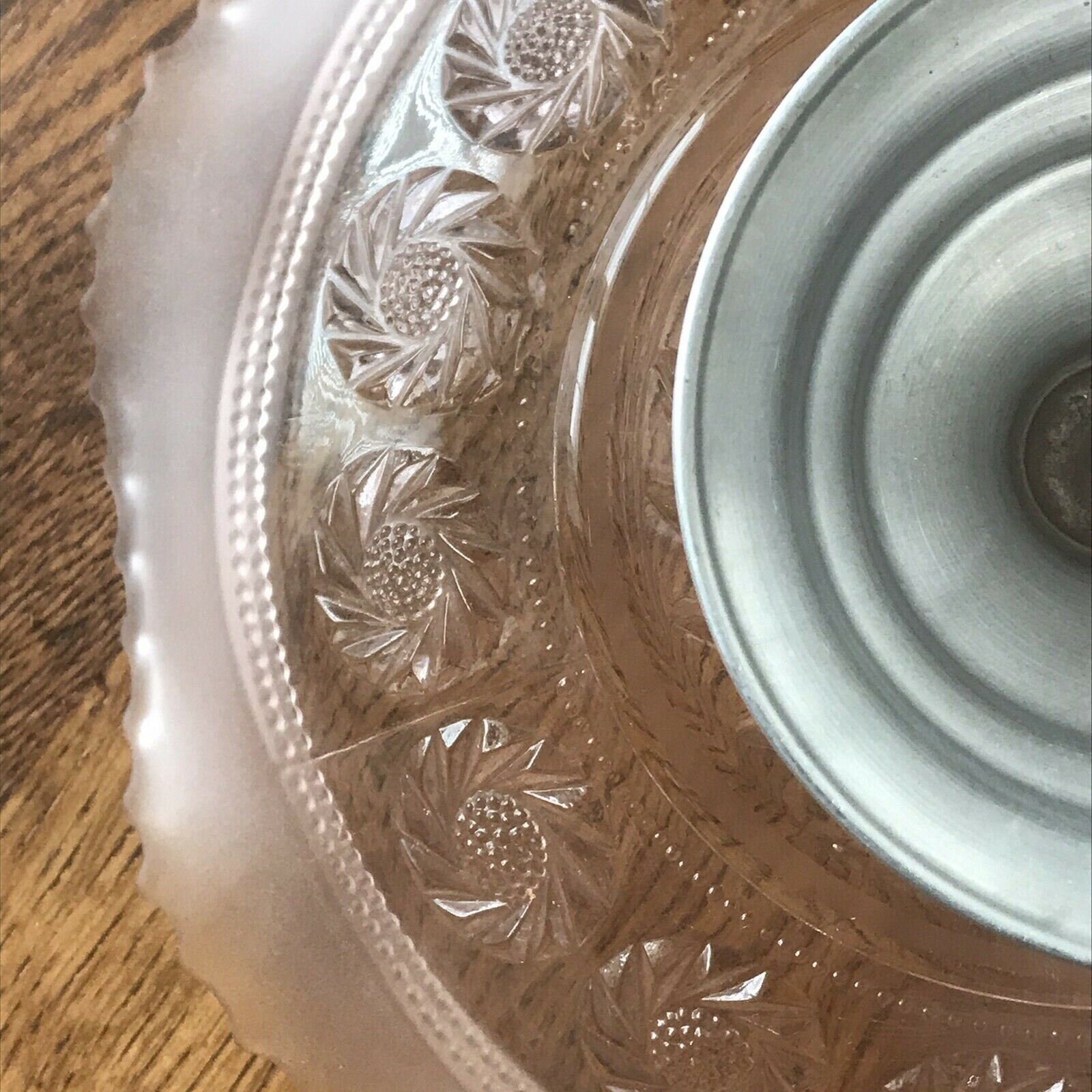 Pretty Pink Glass Ruffled Edge Cake Stand With Metal Base. - Etsy