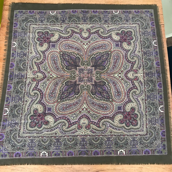 Green Paisley Scarf - Etsy