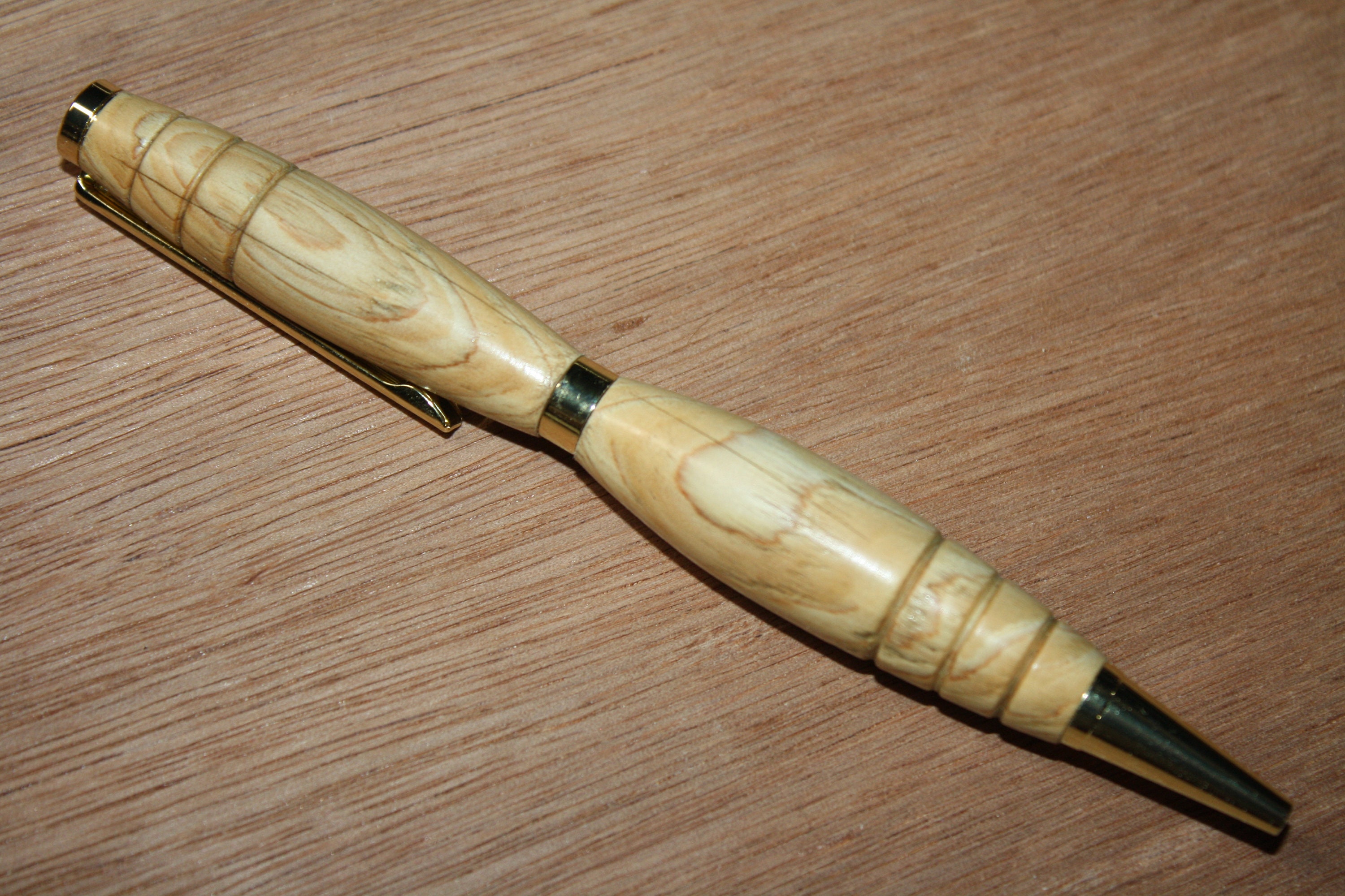 Home & Living Handmade Eastern Red Cedar Wood Slimline Style Twist Pen ...