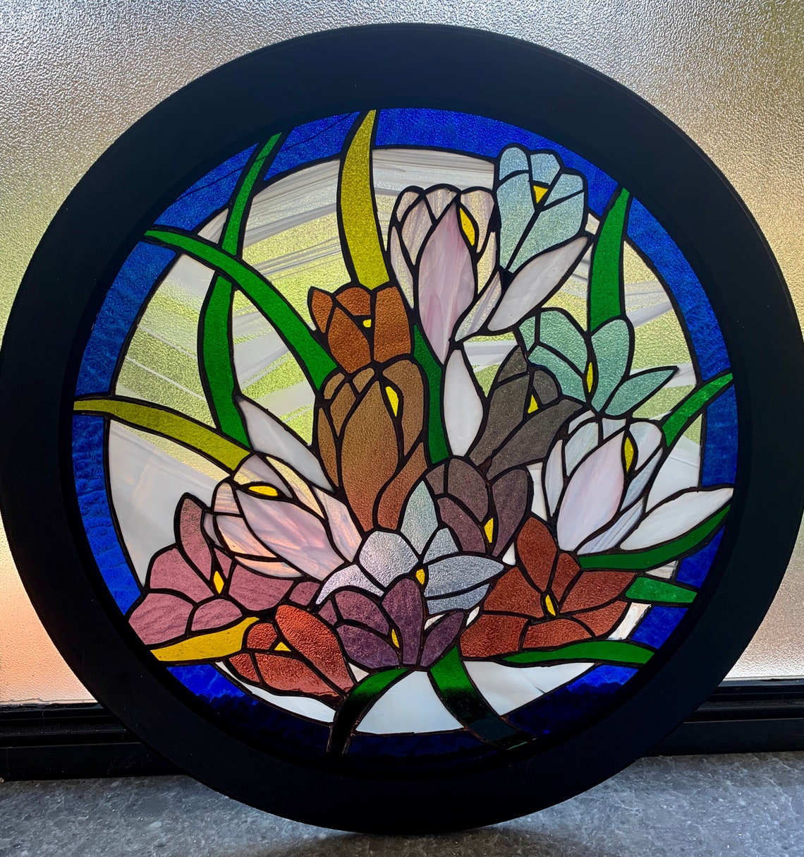 Stained Glass Crocus Suncatcher in 20” Round Black Wooden Frame - Etsy