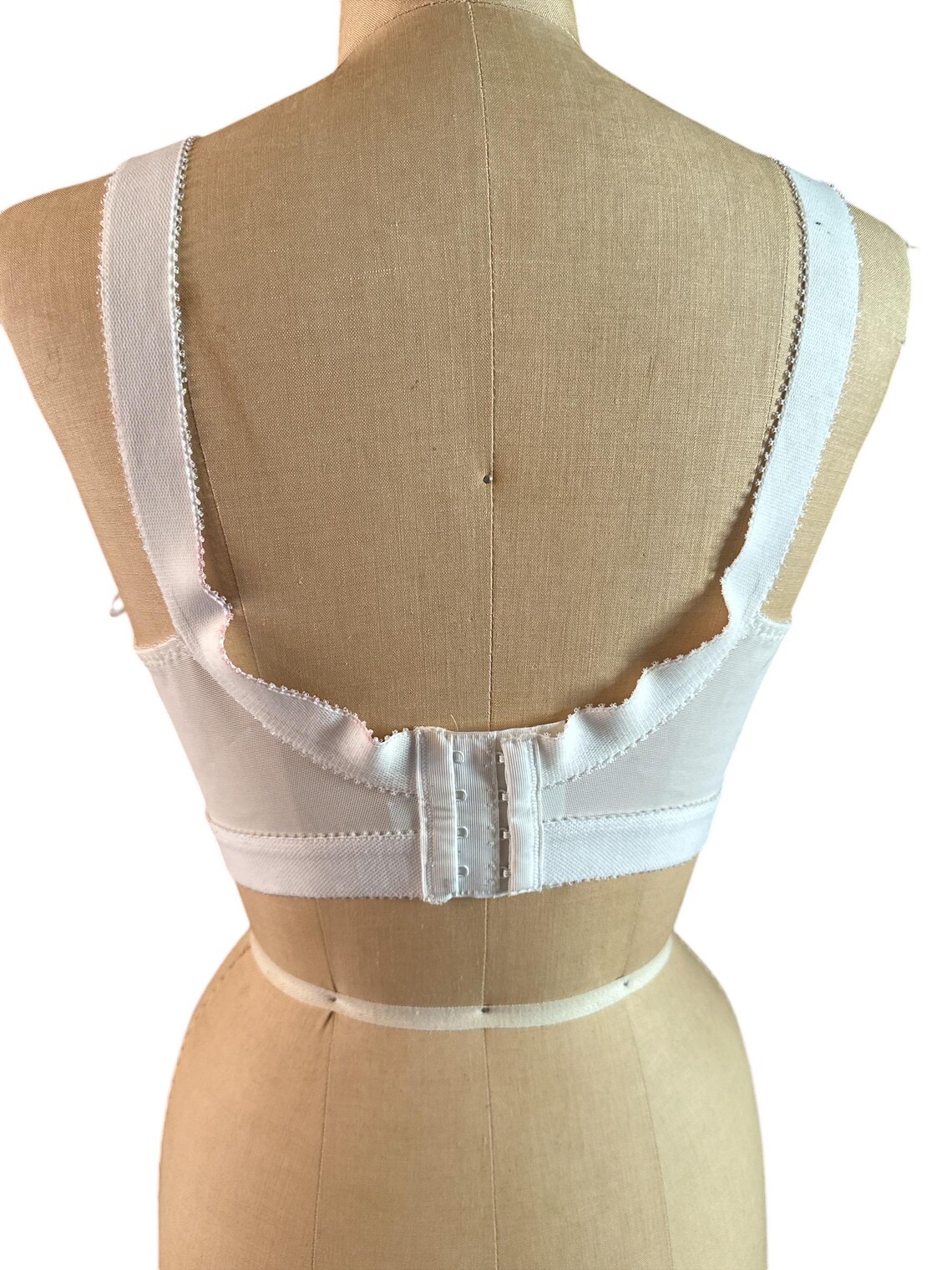 Vintage 80’s Playtex Cross Your Heart 221 Adjustable Bra 36D White Lace ...