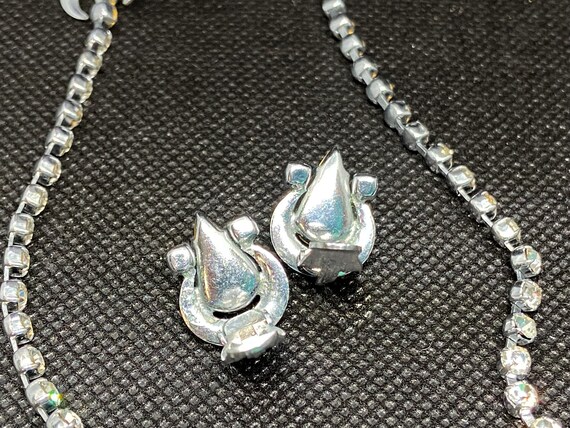 Delicate Crescent Moon and Pear Shaped Clear Rhinesto… - Gem