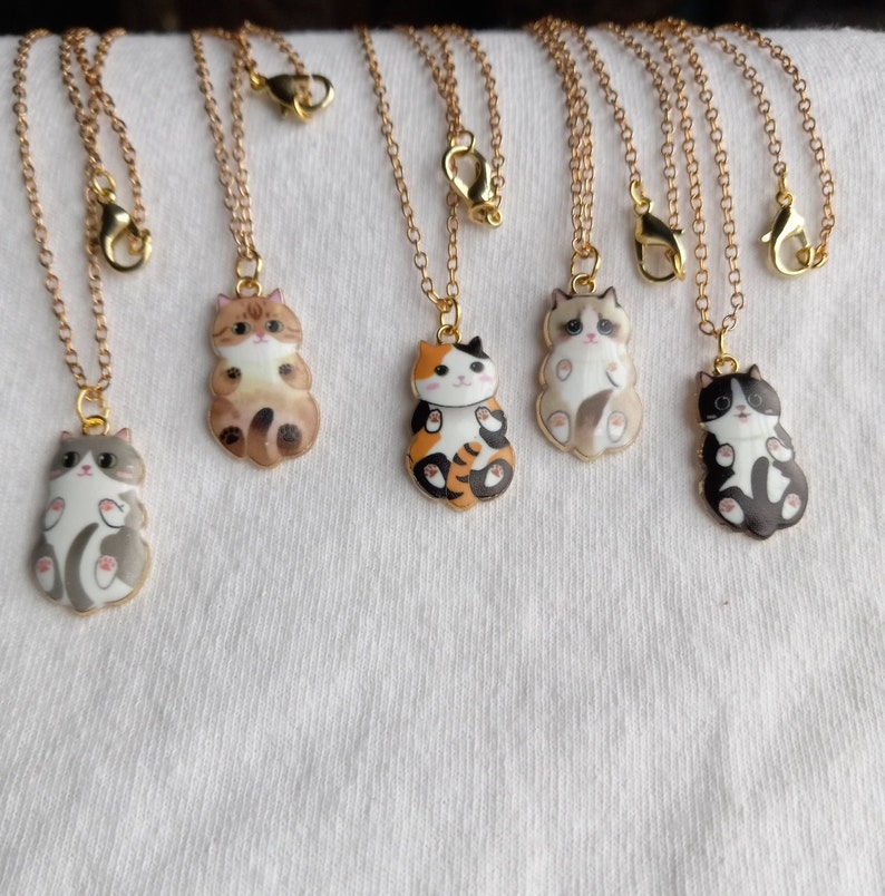 Dainty Cat Pendant/cutest Kitten Necklaces/five Little Gold - Etsy