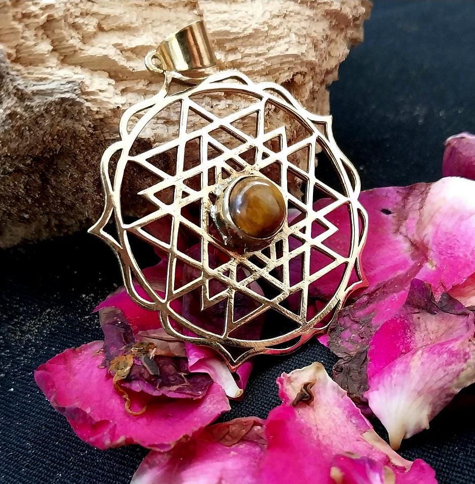 Sri Yantra Pendant With Free Hinge, Turkish Evil Eye, Triangle ...