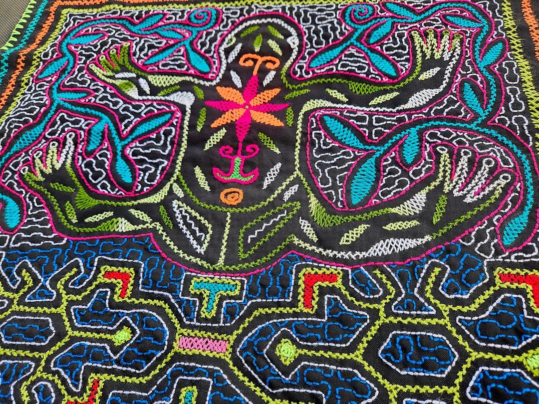 Kambo Frog Icaros Tapistry Shipibo Art Handstitched 60x55cm - Etsy