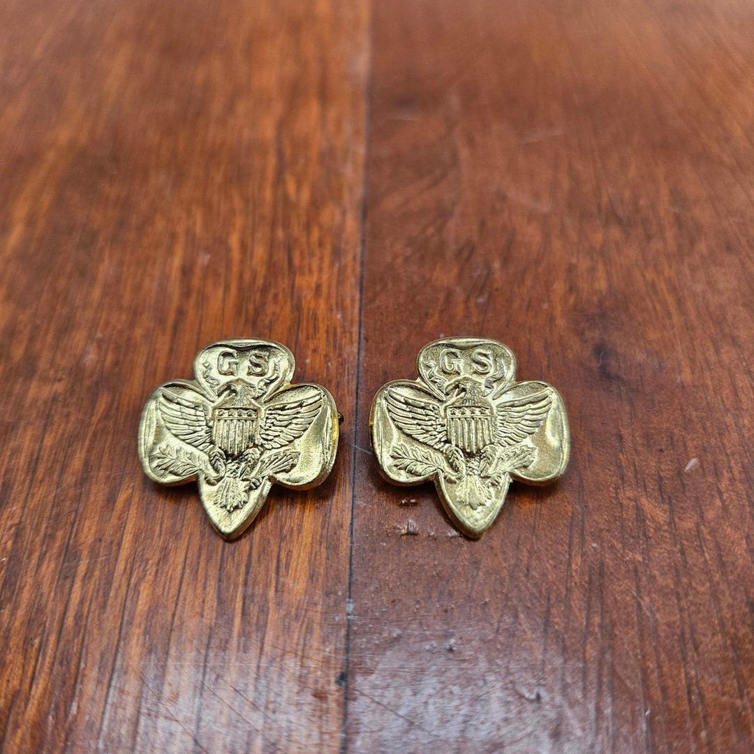 Vintage Girl Scouts GS Pin Badge Set of 2 USA Eagle Crest Gold Tone ...