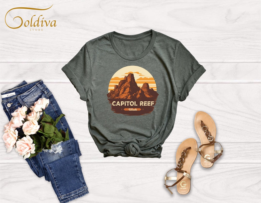 Capitol Reef National Park Retro T-shirt, Explore Utah Parks Travel ...