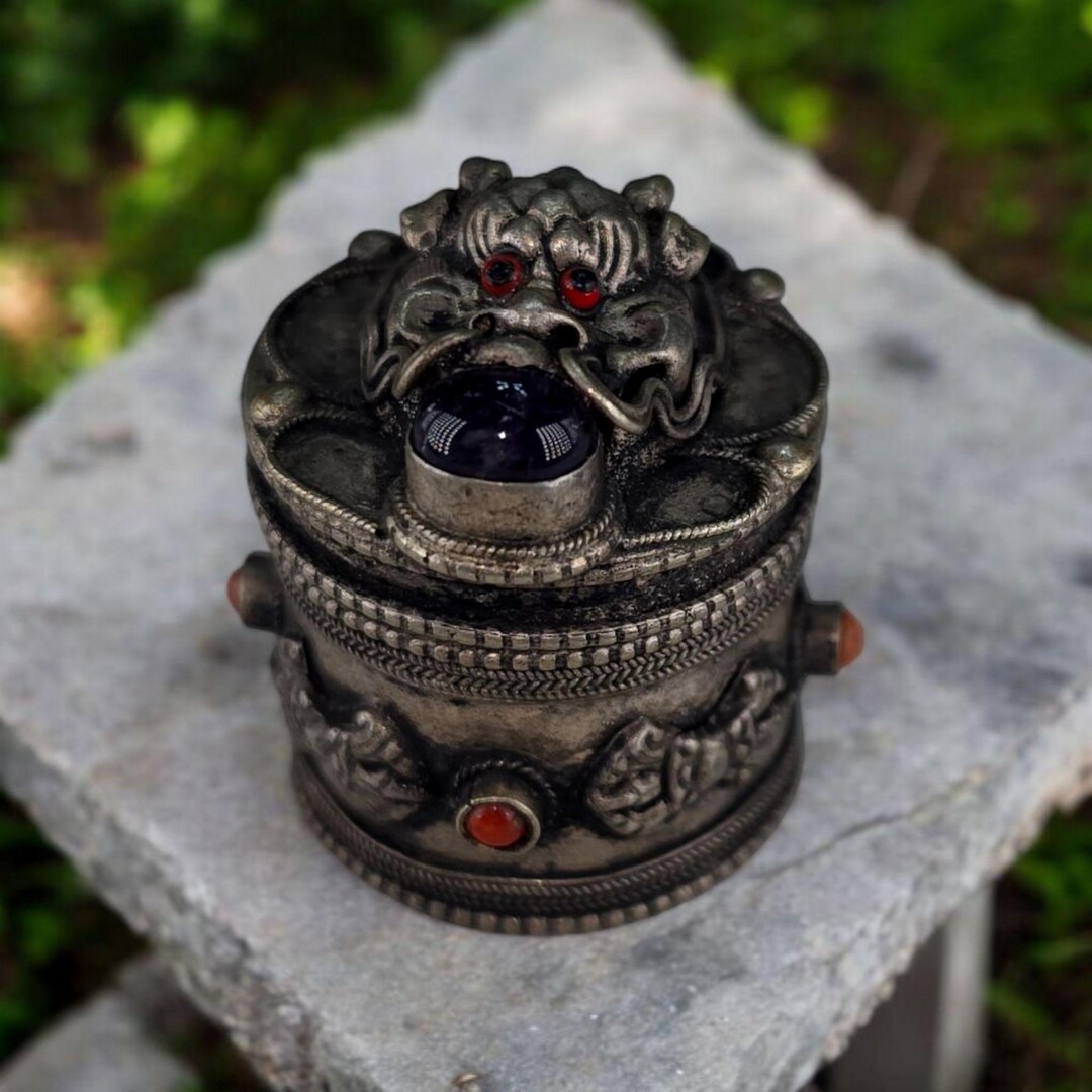 Asian Dragon Snuff Box: Vintage Metal Pill Box With Coral & Amethyst - Etsy