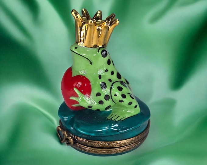 Frog With Crown Ornament, Polymer Clay Birthday Gift, Prince Frog, Best ...