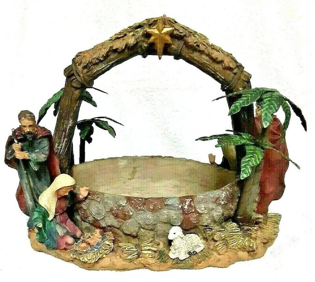 Nativity Basket Centerpiece Mary Joseph Baby Jesus Lamb Metal Trees ...