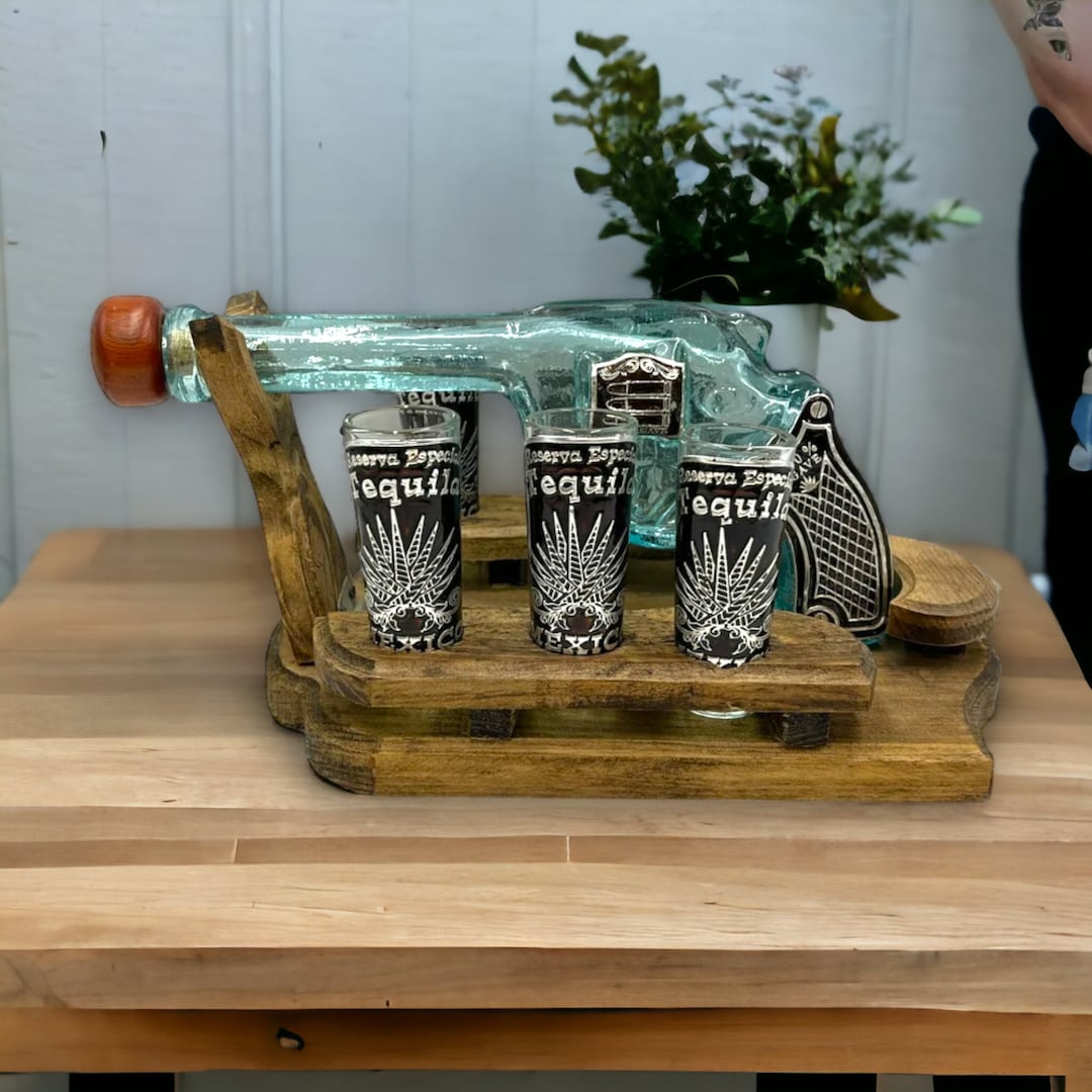 Handblown Mexican Shot Glass and Tequila Set in Wood Box Authentic ...