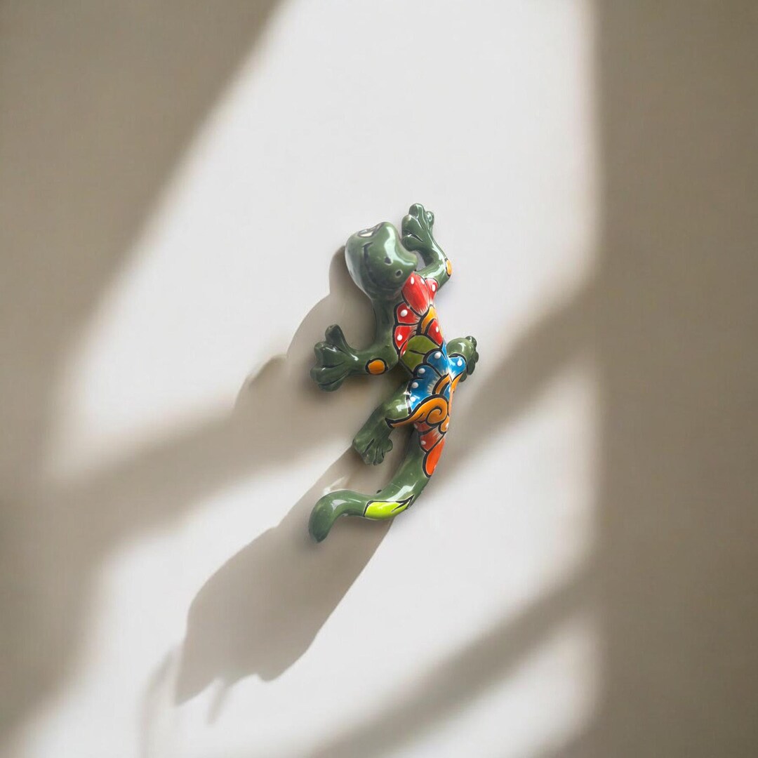 Hand-painted Talavera Lizard Wall Art | Colorful Mexican Décor (medium ...