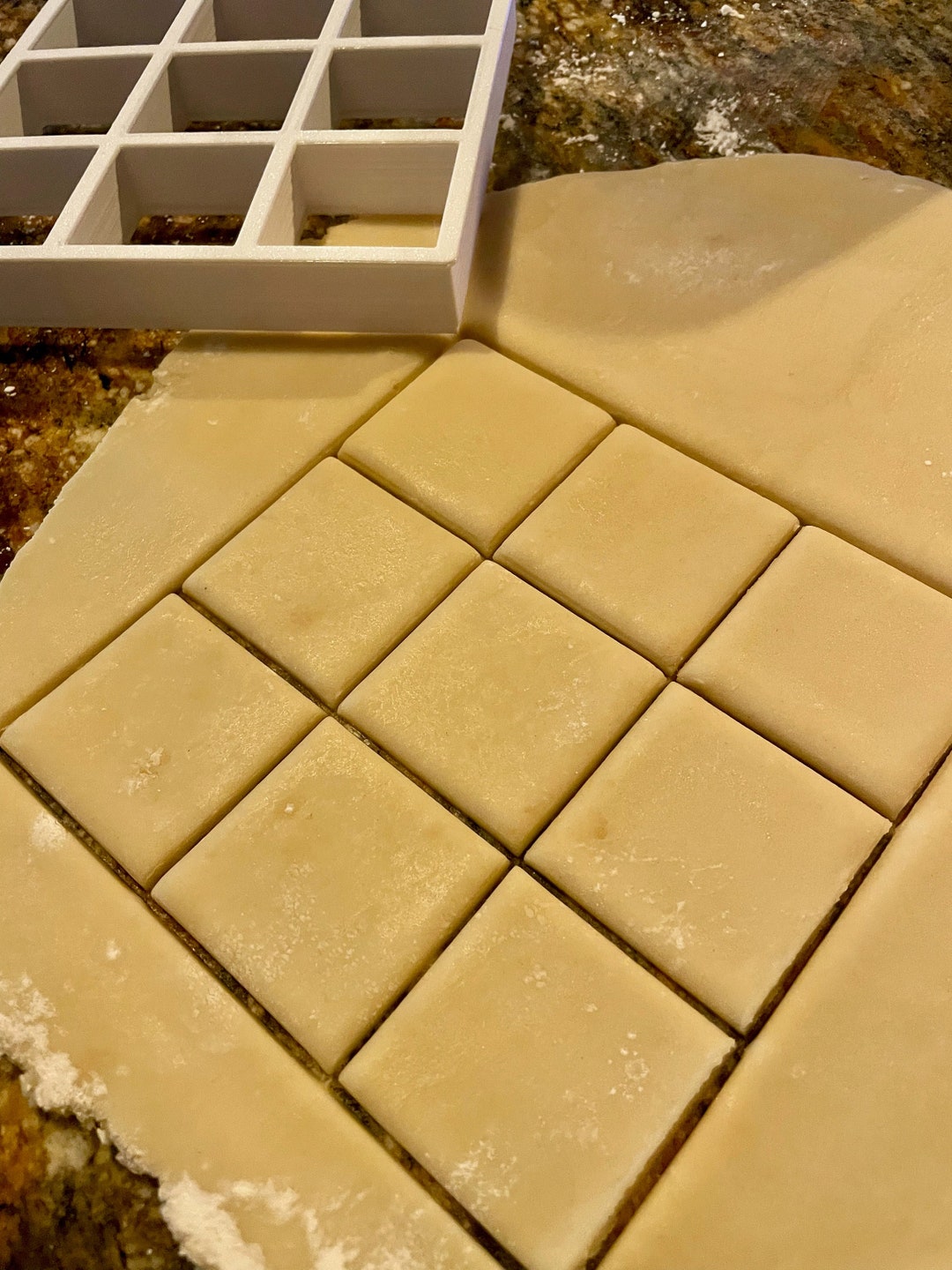 Cookie Cutter: 9 to 25 Squares for Bowtie Cookies and Other Square Cuts ...