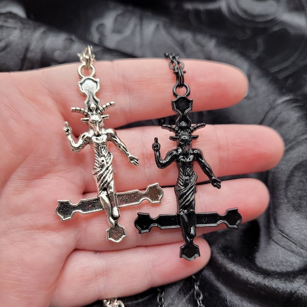 Goth Cross Pendant - Etsy