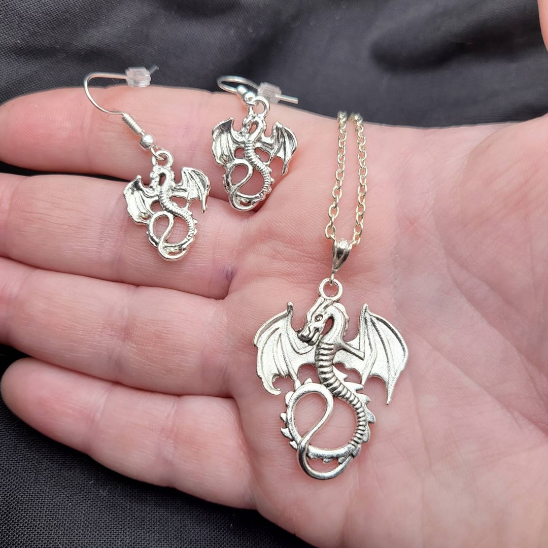 Fantasy Dnd Cosplay RPG Silver Dragon Wyvern Earrings and Necklace Set ...