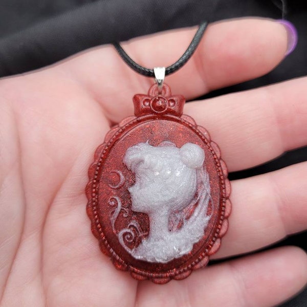 Sailor Moon Necklace - Etsy
