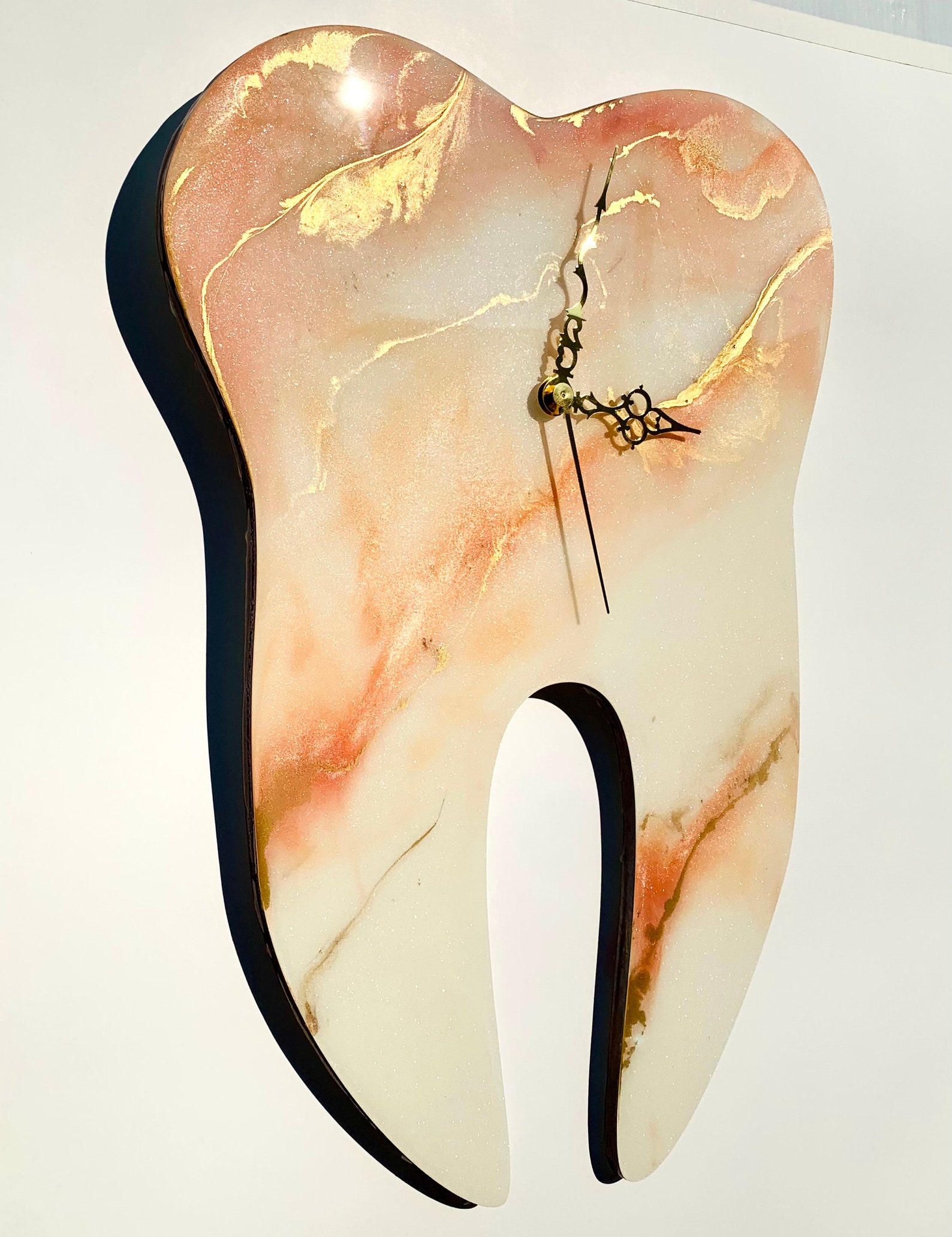 Dental Office Design Tooth Shaped Clock Resin Art Gift for Dentist ...