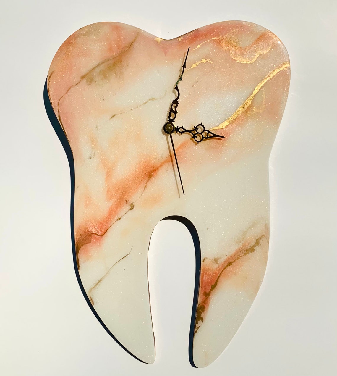 Dental Office Design Tooth Shaped Clock Resin Art Gift for Dentist ...