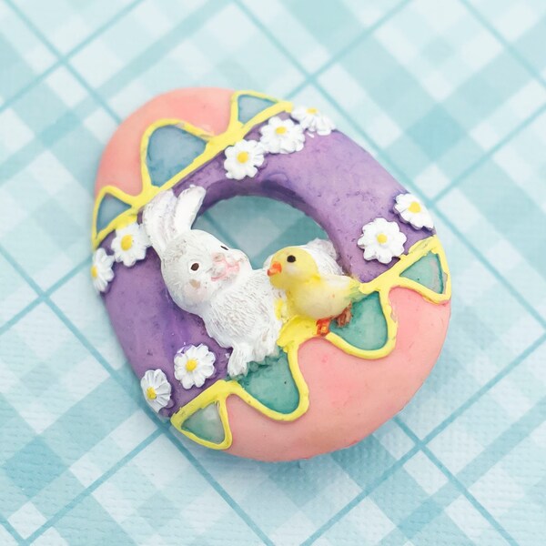 Easter Egg Brooch - Etsy