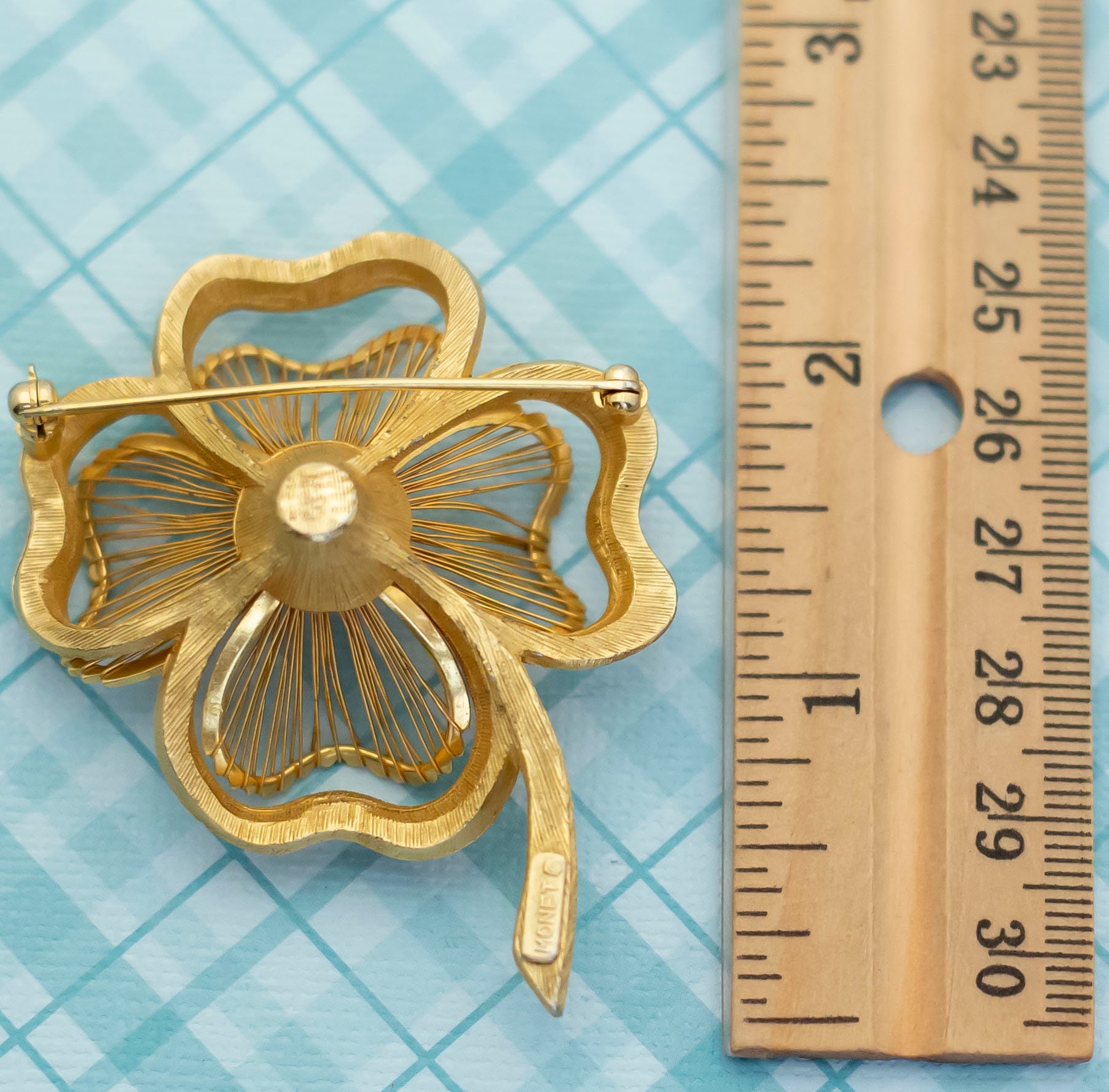 Vintage Cute Gold Tone Clover Flower Brooch by Monet L12 - Etsy