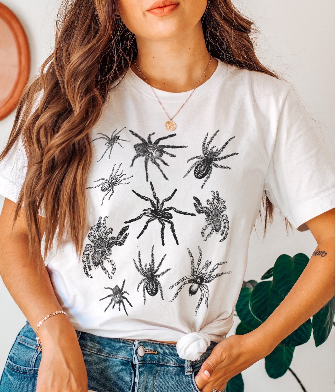 Tarantula Spider Unisex Tshirt Black and White Halloween - Etsy