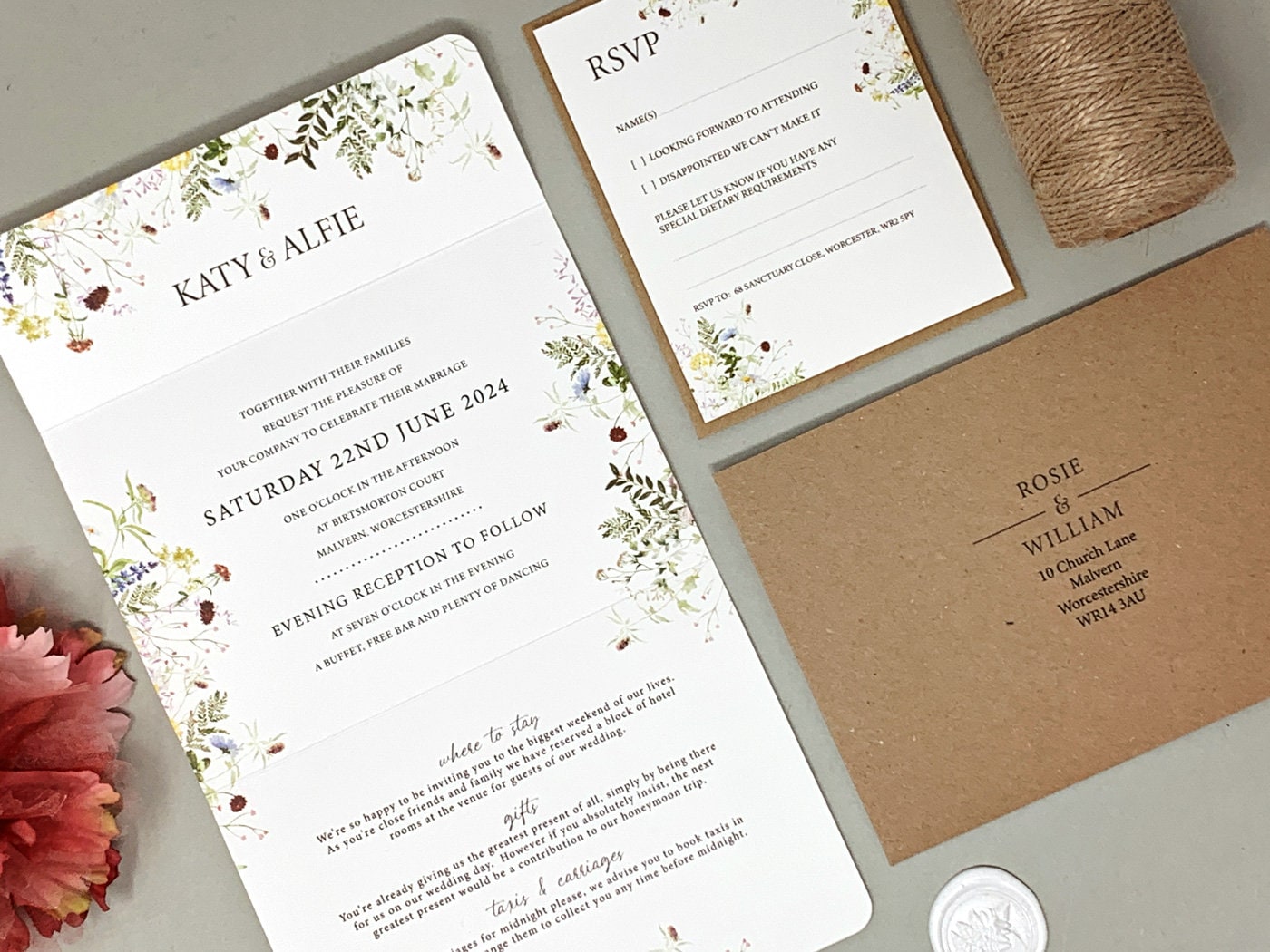 Wild Blooms Tri-fold Wedding Invitation Spring Wedding - Etsy UK