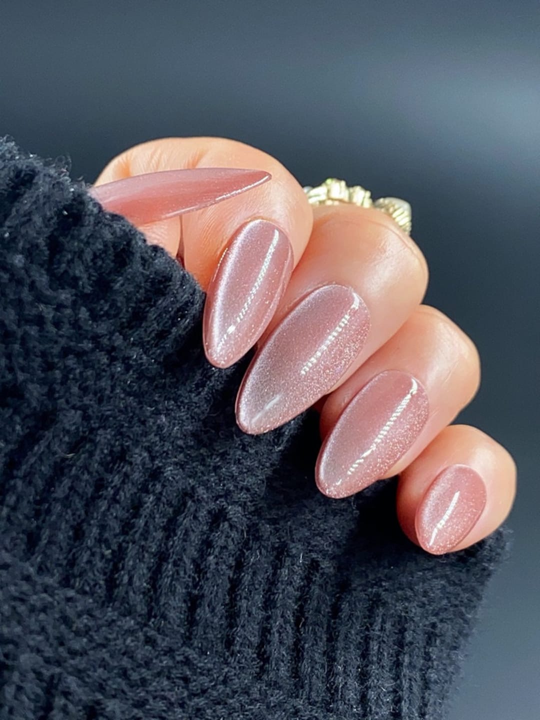 Timeless Touch (cat Eye Effect) | Durable Nails | Essential Nails | Reusable Nails | Glue on the ...