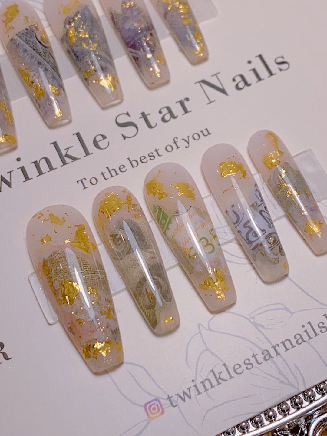 Million Dollar | Luxury Nails | Fun Nails | Glue on the Nails | Gold ...