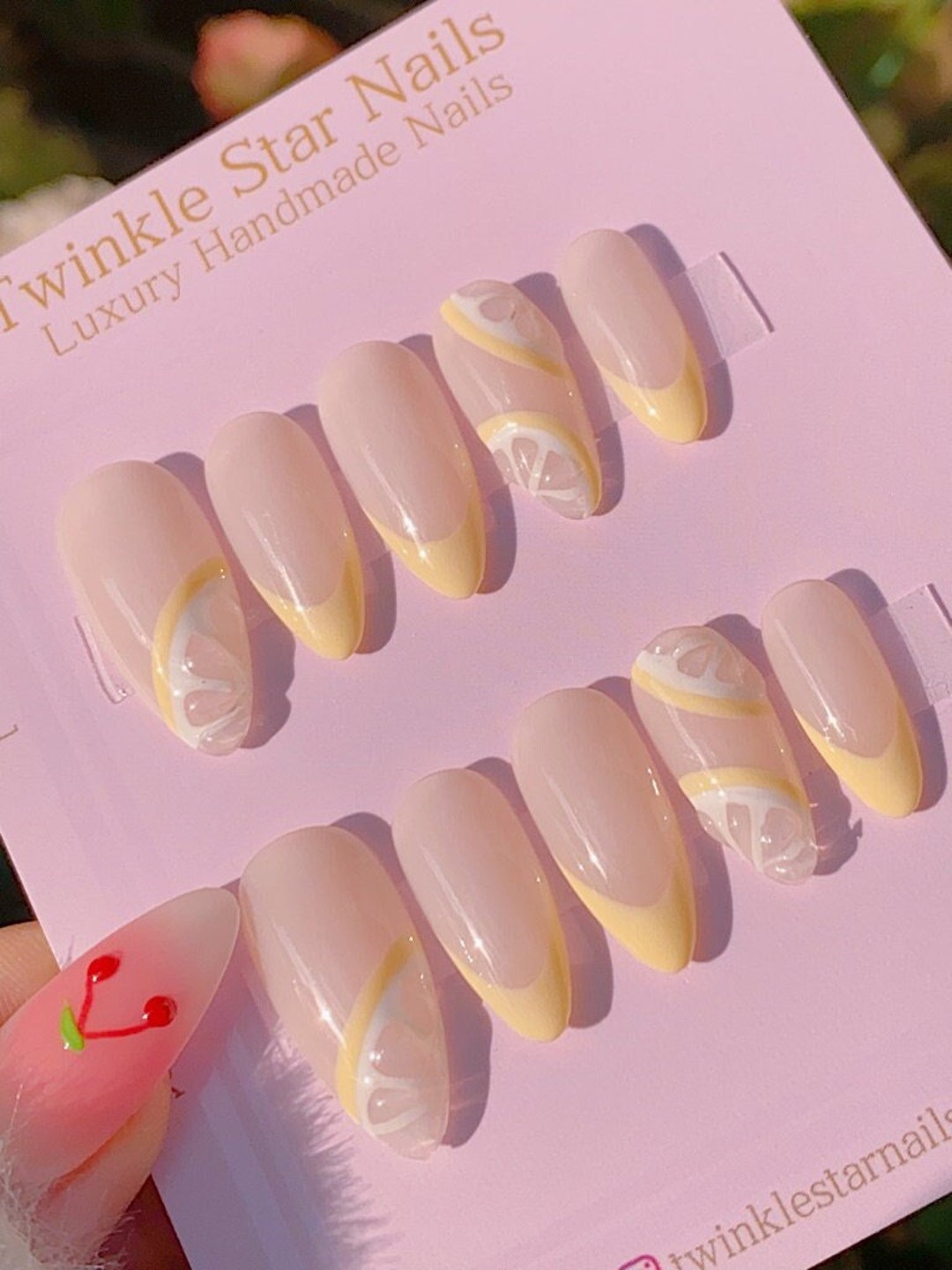 Reusable Juicy Lemon French Tips / Hand-painted Nails / Gel Nails ...