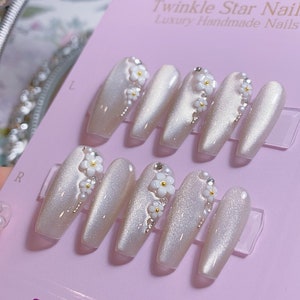 Dream Day | Durable Nails | Reusable Nails | Gel Nails | 3min to Apply ...