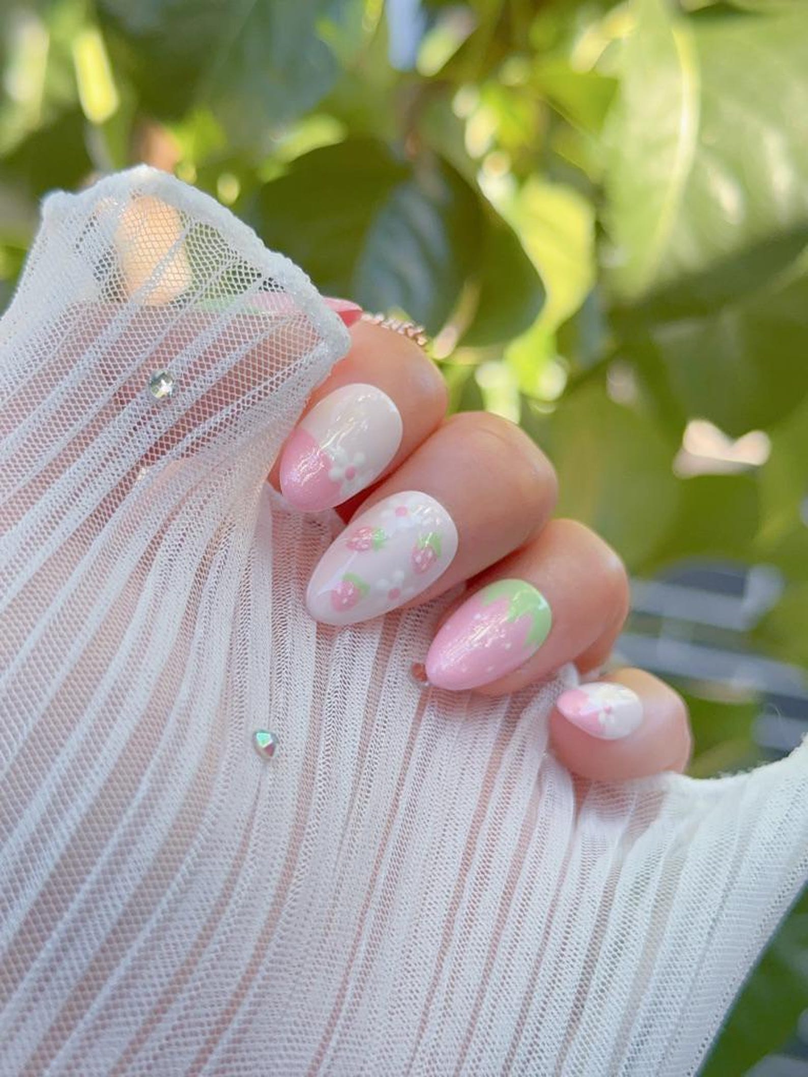 Strawberry Girly Frenchie Nails | Reusable Sturdy Strong Gel Fake ...