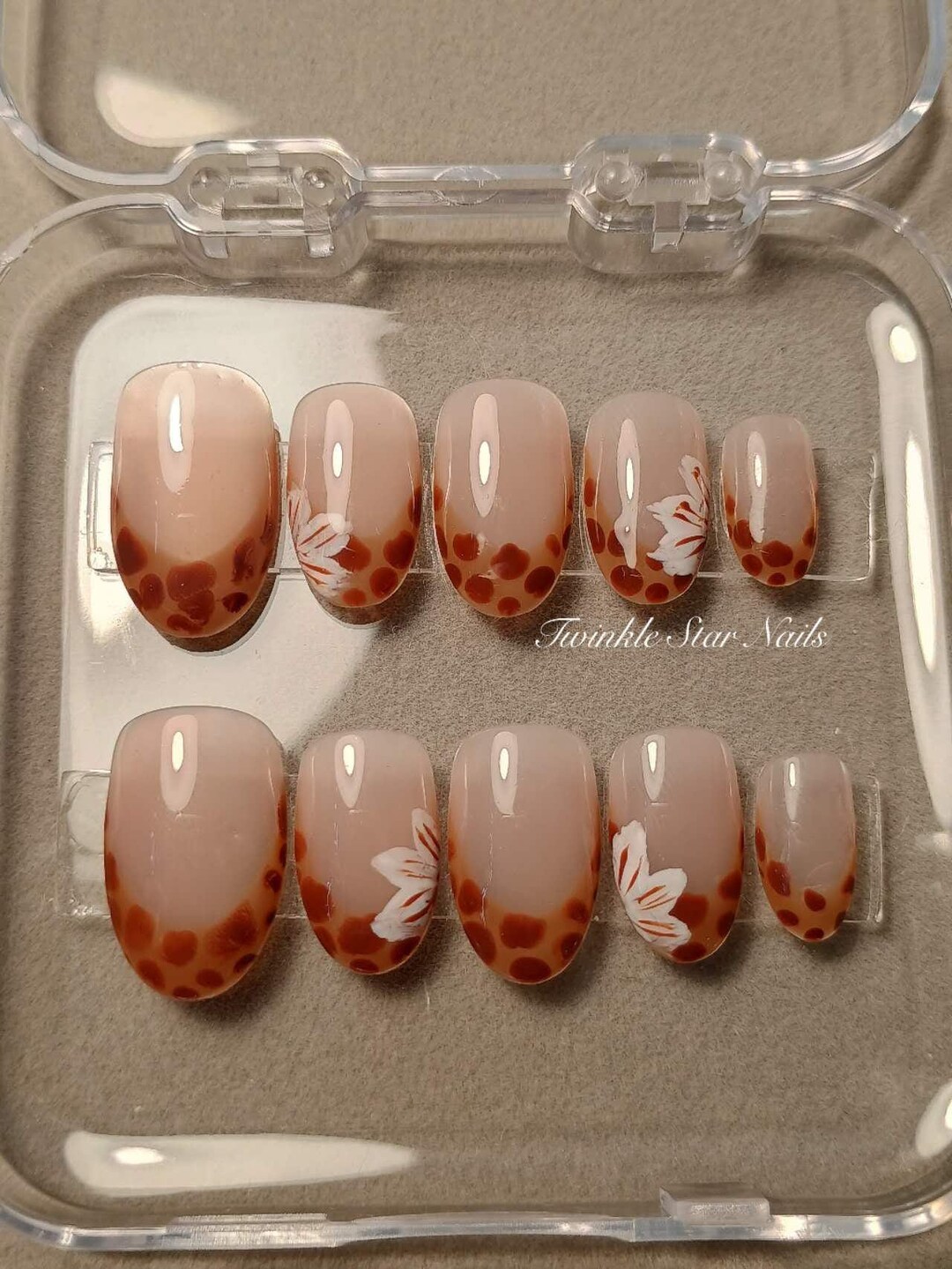 Sandy Spot / Gorgeous Nails / Summer Nails / Strong Gel Nails / 3min to ...