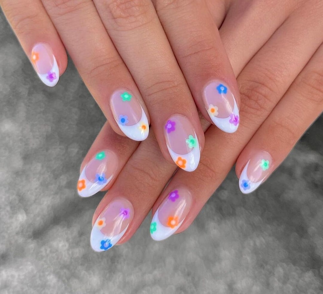 Love the Summer / Tiny Flower Nails / Colorful Nails / Handmade Press ...