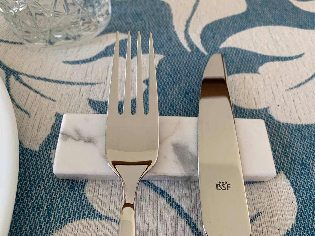 Cutlery Rest Set in White Carrara Marble - Etsy