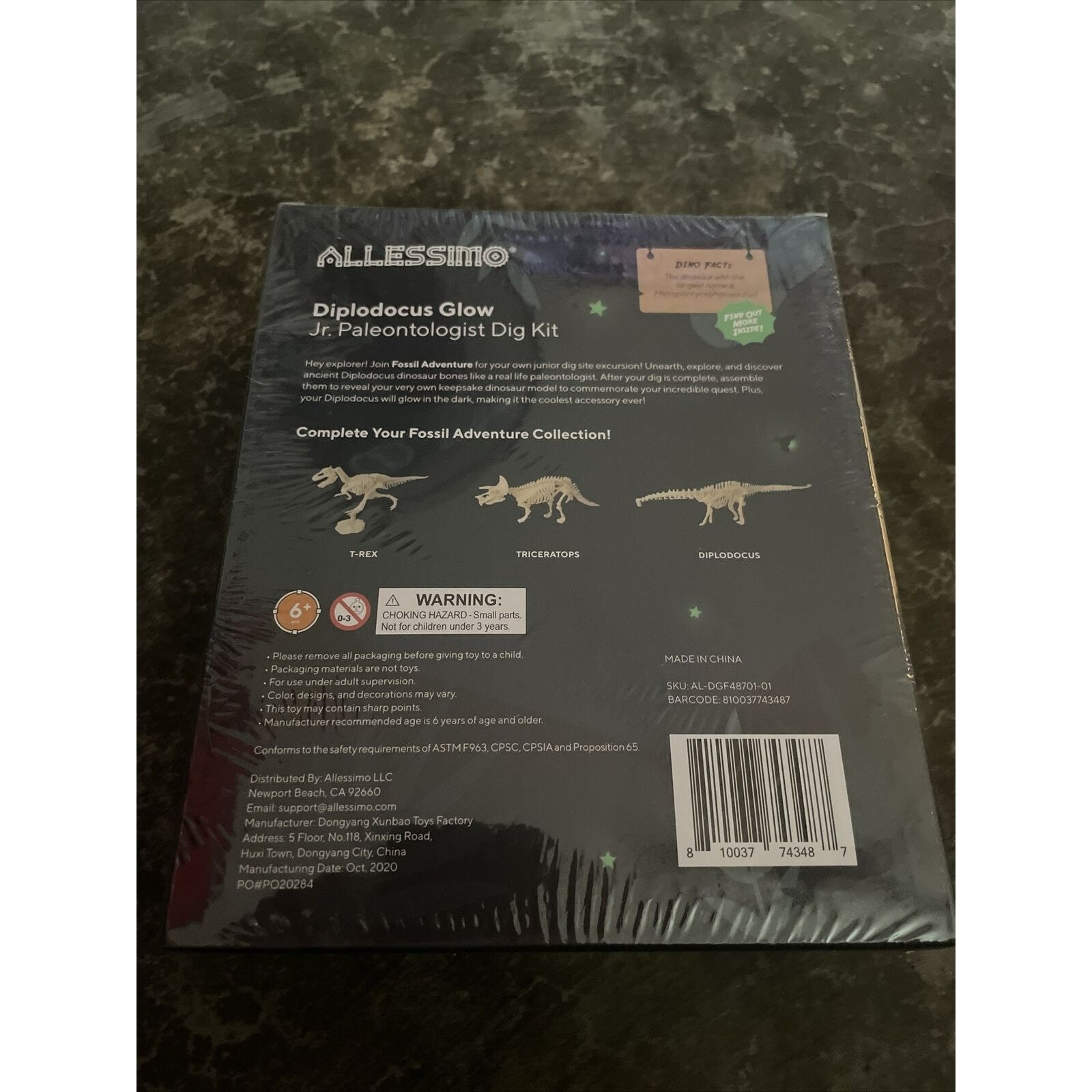 Glow in the Dark Diplodocus Block Dig Kit With 3 Tools Jr ...