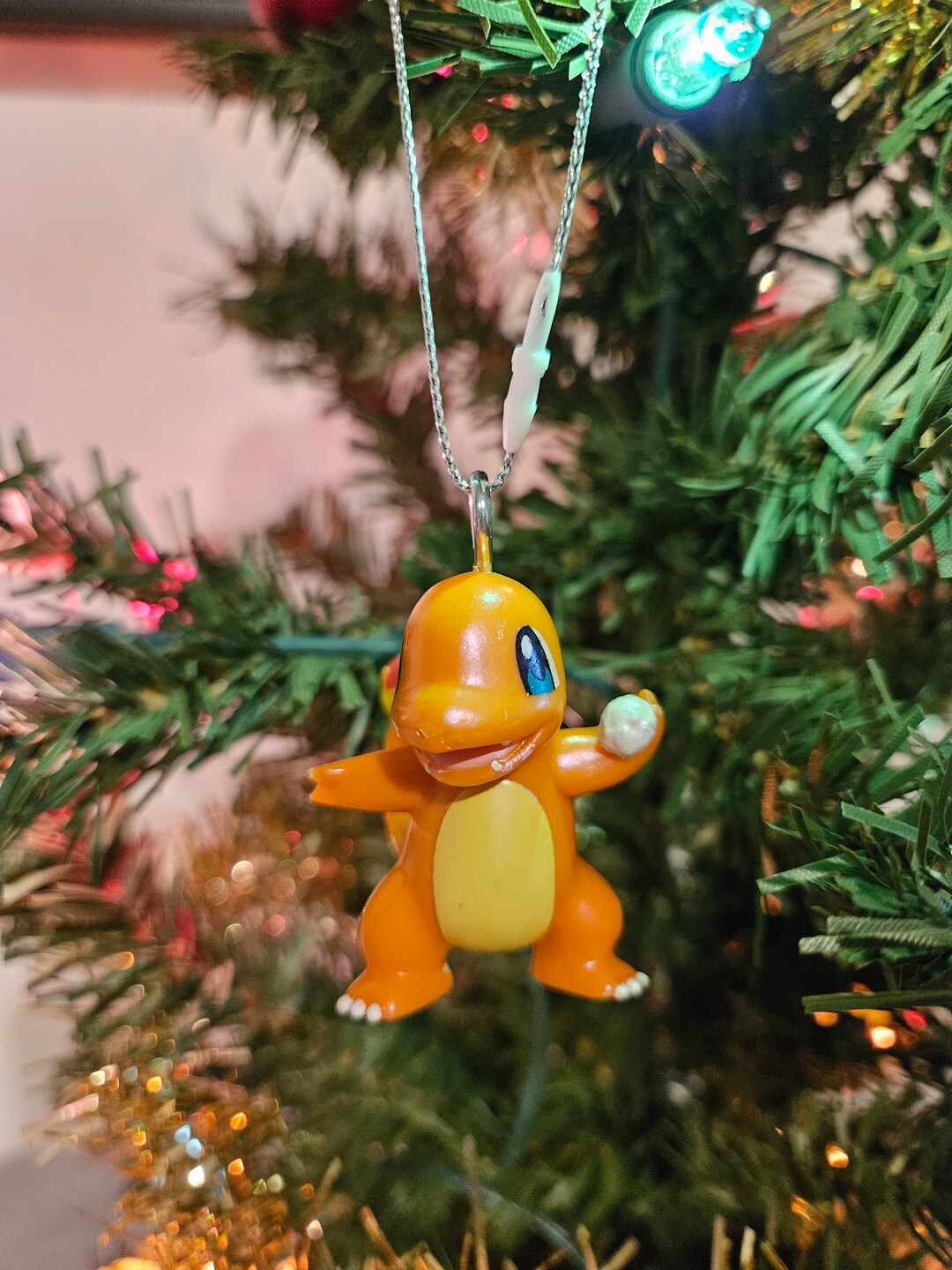 Pokémon Charmander Throwing Snowball Christmas Ornament - Etsy