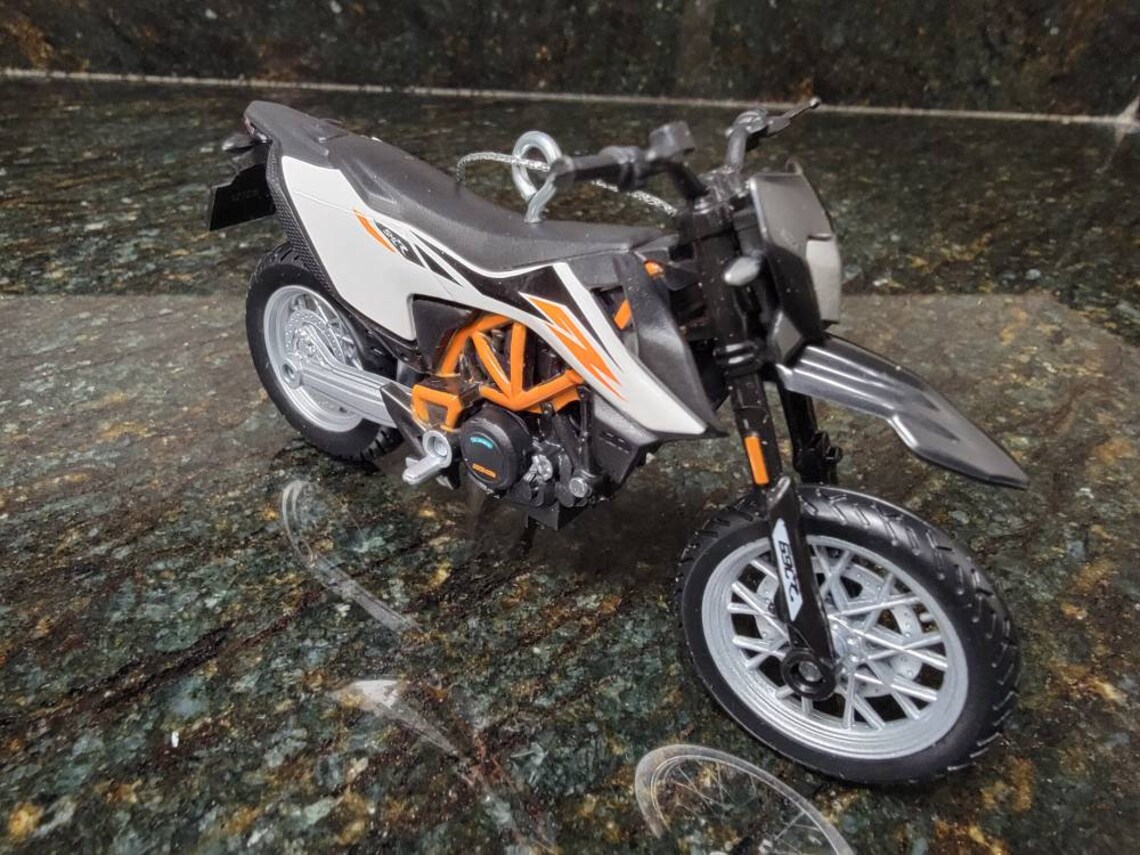 Custom Hotwheels KTM 690 SMC R Motocross Christmas Ornament - Etsy