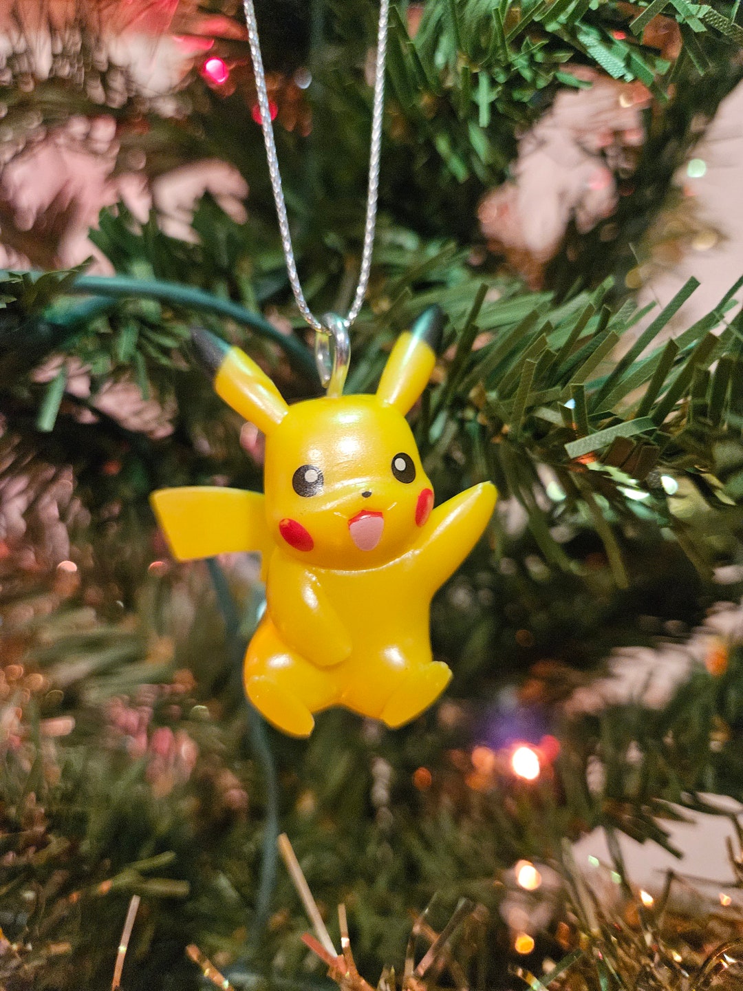 Pokémon Pikachu High Five Christmas Ornament - Etsy