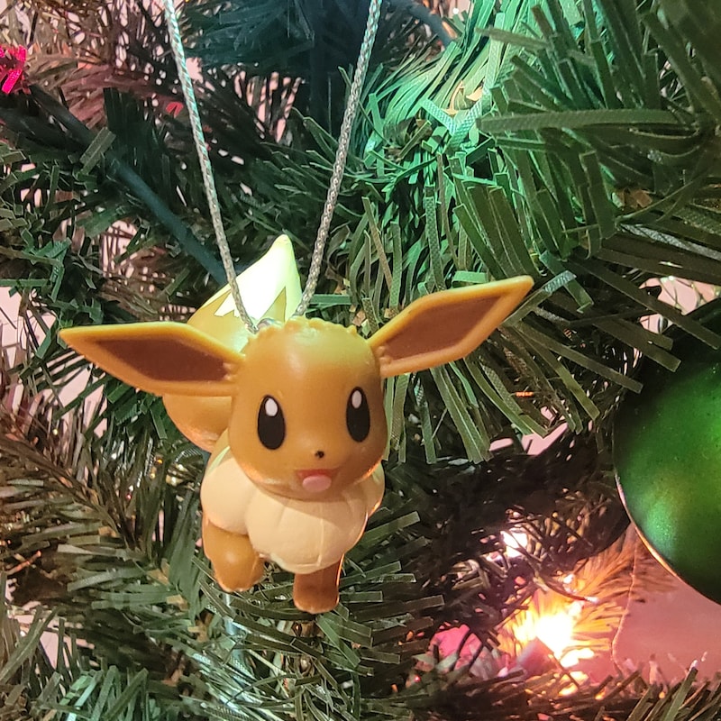 Christmas Eevee - Etsy