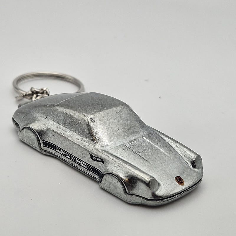 Porsche 911 Keychain - Etsy