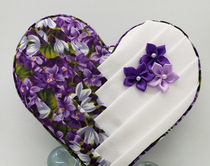 F18 Purple Floral and White Heart Quilted Fabric Christmas Ornament - Etsy